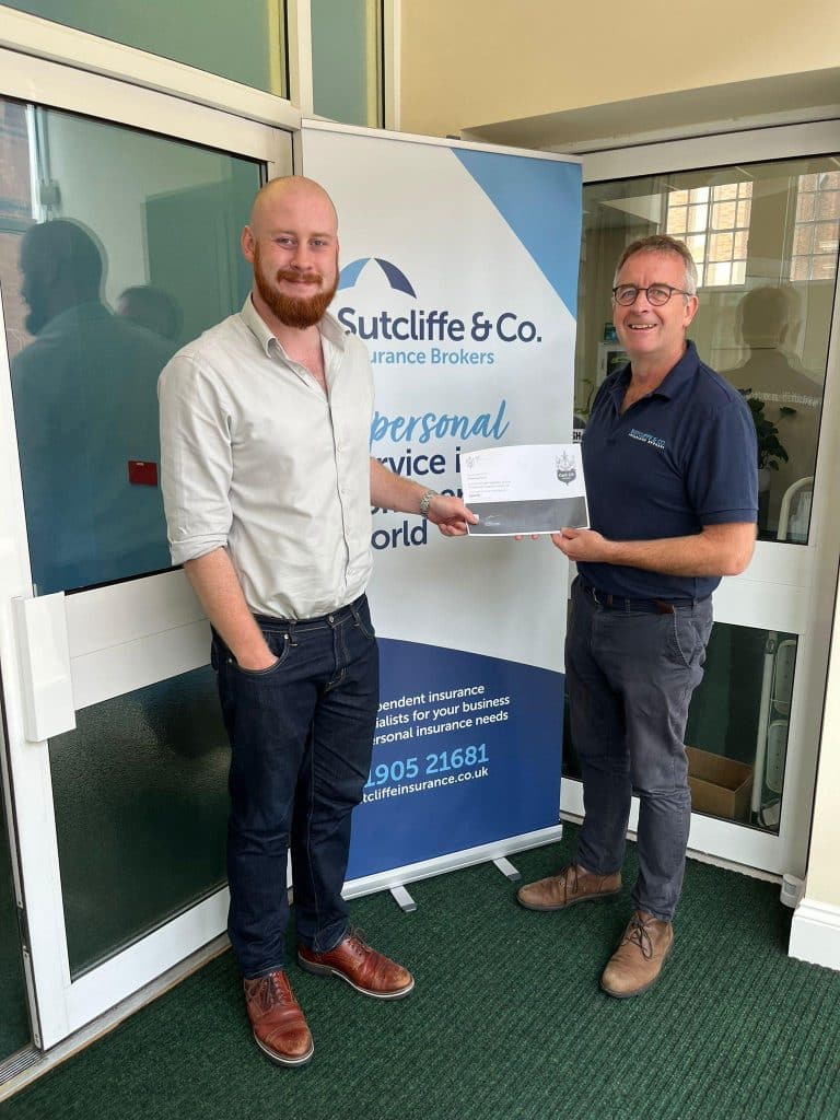 TOM FIELD CELEBRATES NEW CII QUALIFICATION AT SUTCLIFFE & CO ...